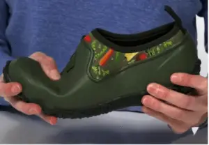 Best Shoes for Vet Techs [2022 Reviewed] – 7 Top Footwear for ...